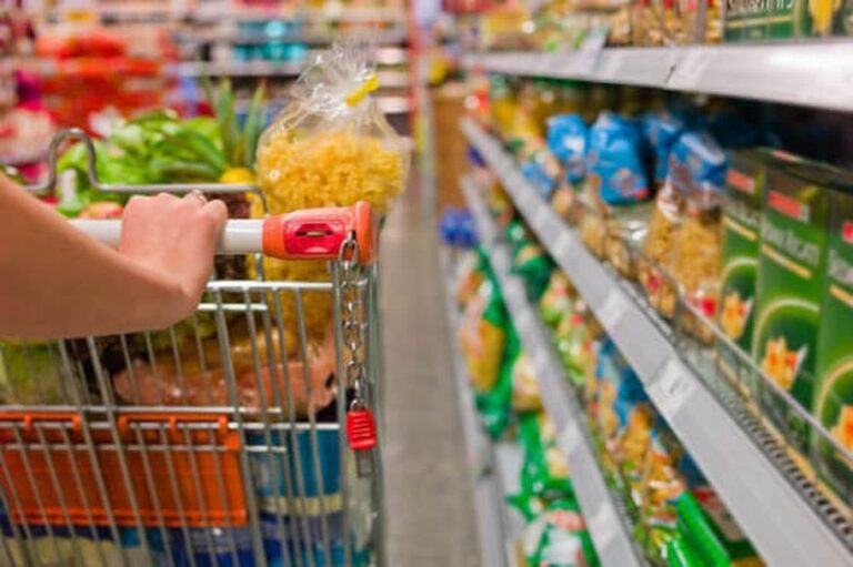 Adaosul comercial la alimentele de bază, plafonat până la 31.12.2026 ...