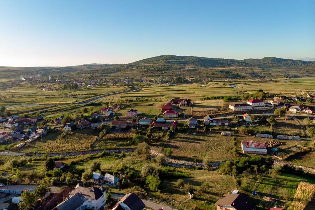 Cât va mai dura calvarul celor din zona Budacului care rămân vara fără ...
